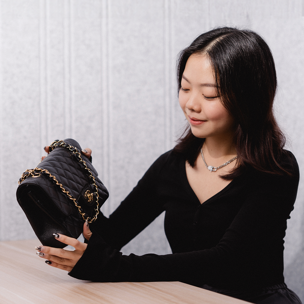 Camera 16cm Blue Crossbody Bag in Calfskin Gold hardware